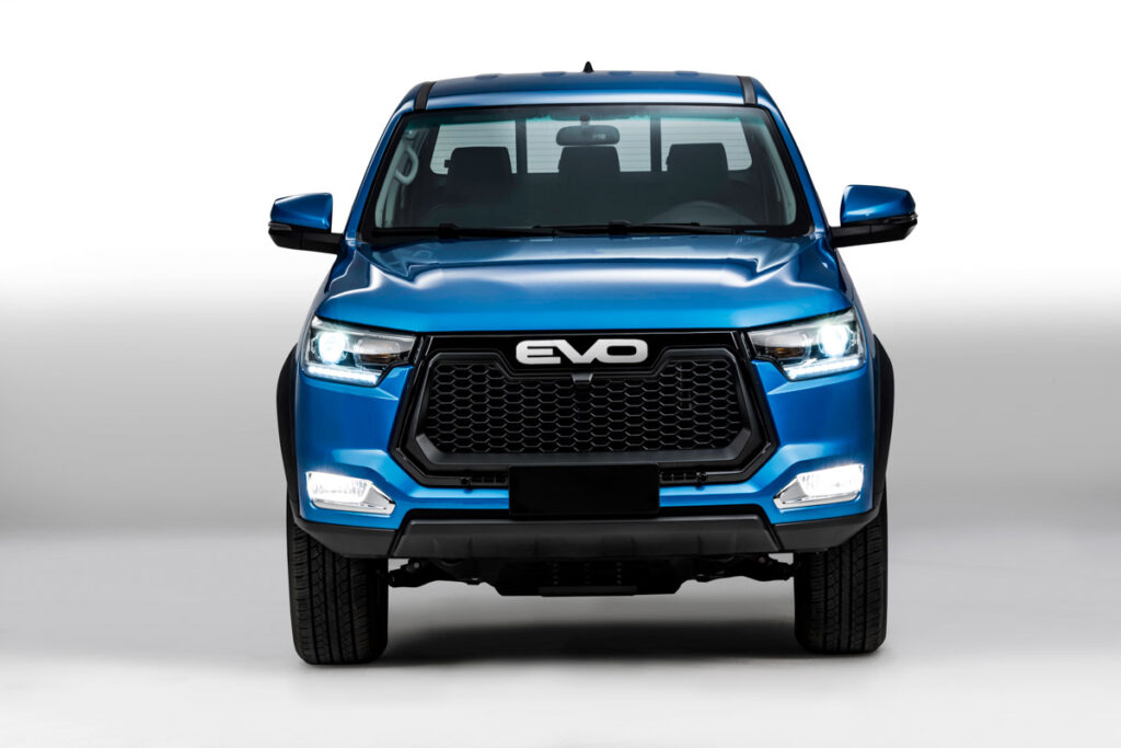 Descubre el Evo Cross 4 - Concesionario Oficial en Málaga.